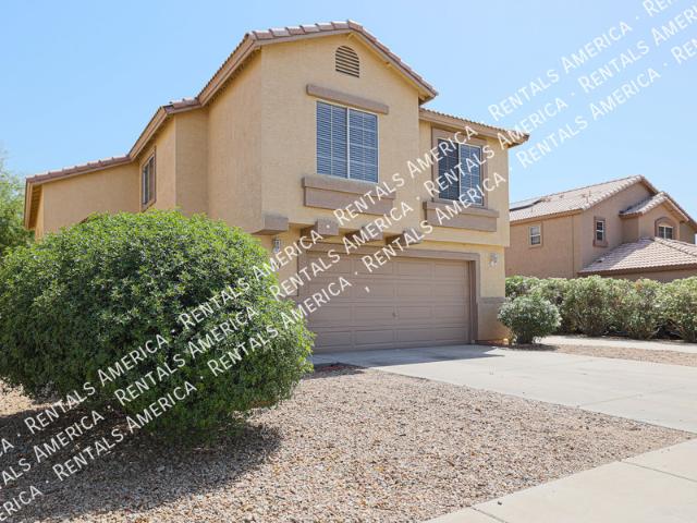 4 BR, 2.5 BA Apartment 7441 W Fleetwood Ln, Glendale, AZ 85303