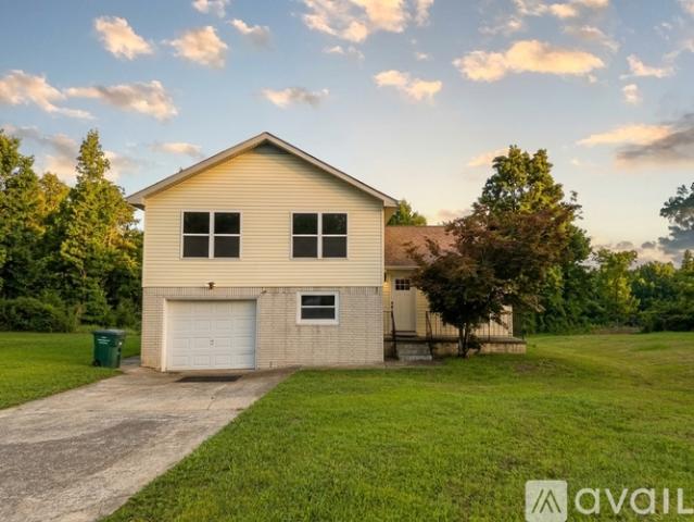 4 BR, 2.5 BA Apartment 8330 W Ild Fig Lane, Ooltewah, TN 37363