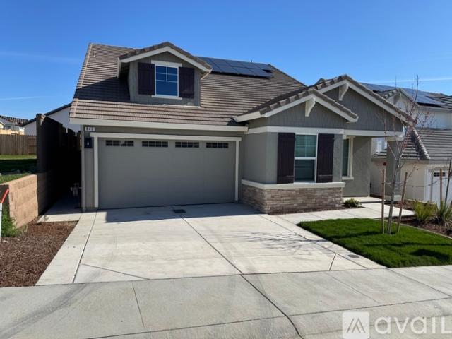 4 BR, 2.5 BA Apartment 840 Salt Flat Lane, Rocklin, CA 95765