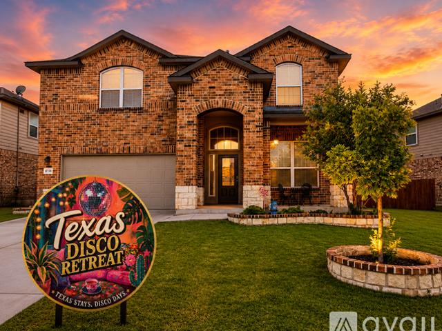 4 BR, 2.5 BA Apartment 8719 Riddles Peak, San Antonio, TX 78254