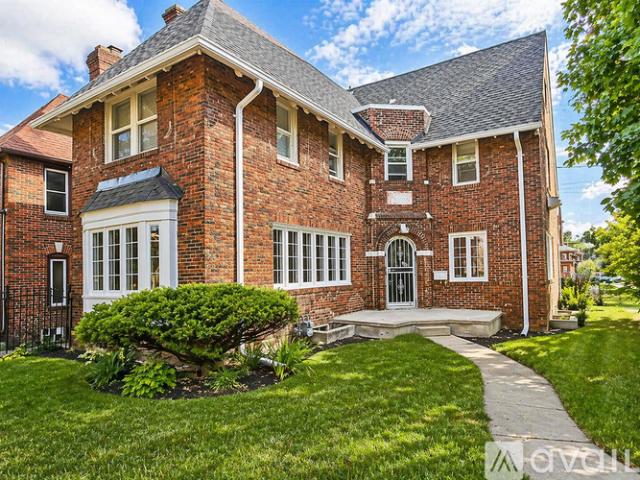 4 BR, 2.5 BA Apartment 8951 La Salle Blvd, Detroit, MI 48202