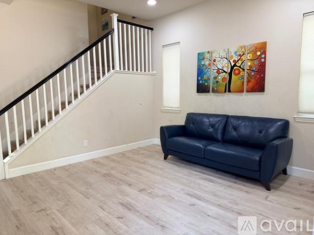 4 BR, 2.5 BA Apartment 90 N Winchester Blvd, Santa Clara, CA 95050