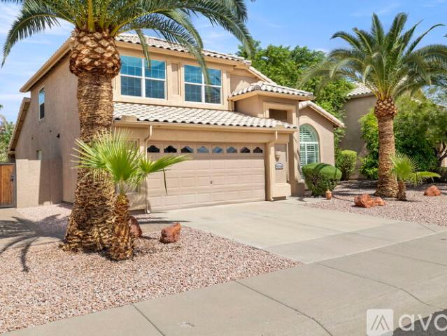 4 BR, 2.5 BA Apartment 9348 E Wood Dr, Scottsdale, AZ 85260