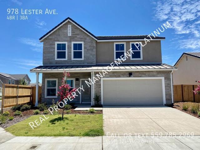 4 BR, 2.5 BA Apartment 978 Lester Ave Clovis, CA 93619