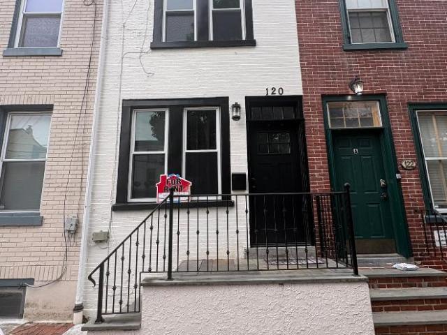 4 Br, 2 bath, Townhouse/Brownstone/RowHouse 120 W Chestnut Street