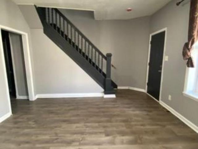4 Br, 2 bath, Townhouse/Brownstone/RowHouse 4013 Belwood Ave