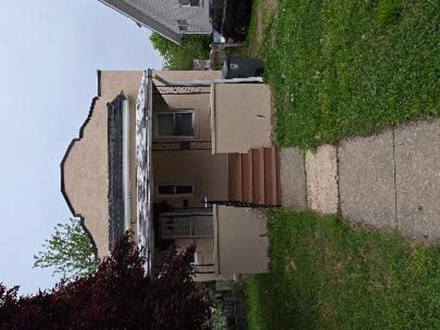 4 Br, 2 bath, Townhouse/Brownstone/RowHouse 4607 Mannasota Ave