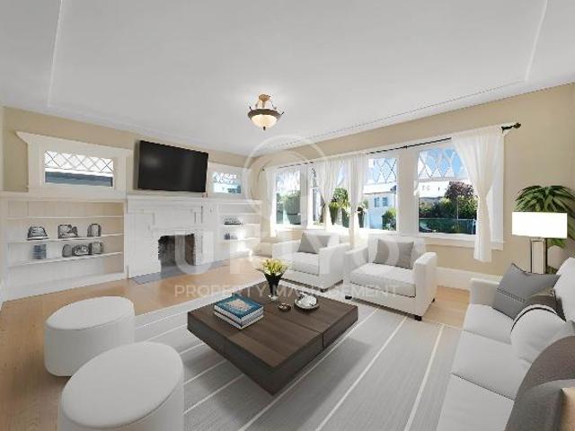 4 Br, 2 bath, Townhouse/Brownstone/RowHouse 5201 Market Street