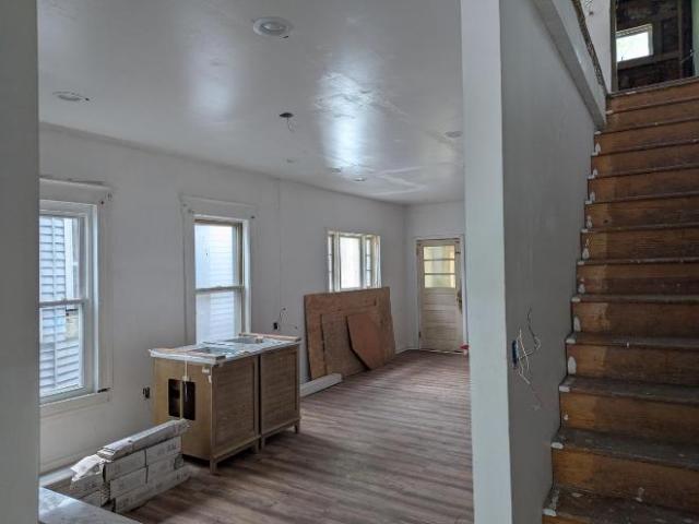 4 Br, 2 bath, Apartment 119 Wyoming Street