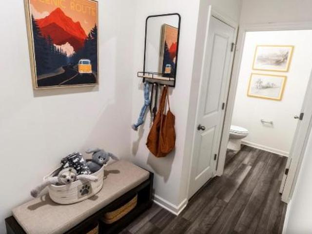 4 Br, 2 bath, Apartment 5100 Denali Dr