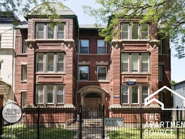 4 Br, 2 bath, Condo 5036 South Michigan Ave