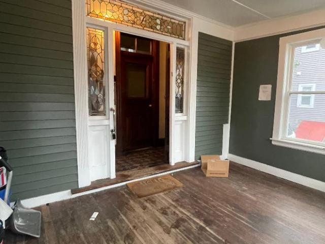 4 Br, 2 bath, Condo 5 Manton Terr