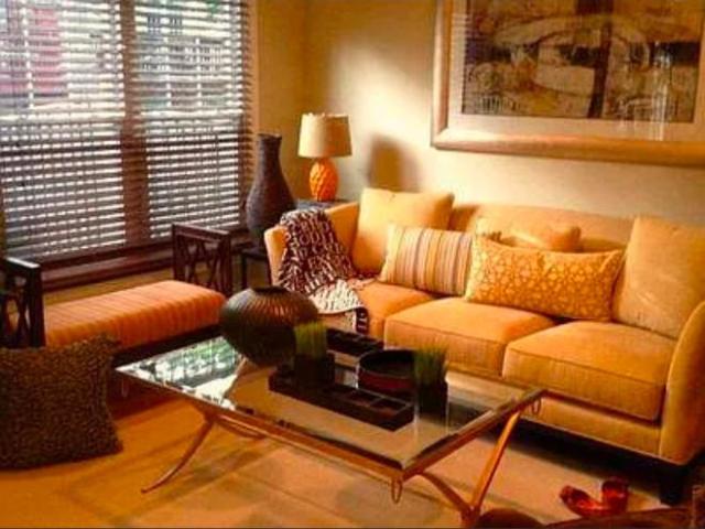 4 Br, 2 bath, Condo 6135 Macbeth Drive