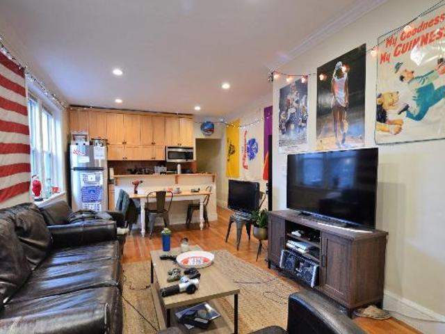 4 Br, 2 bath, Condo 73 Thatcher St