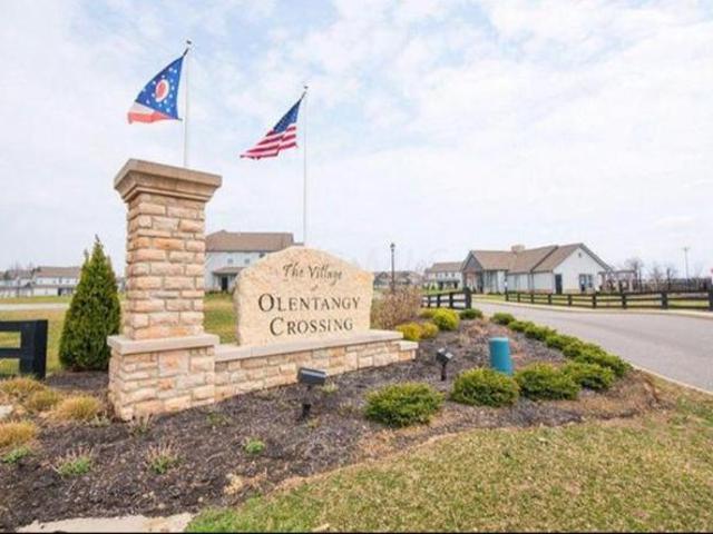 4 Br, 2 bath, Condo 710 Redwood Ln