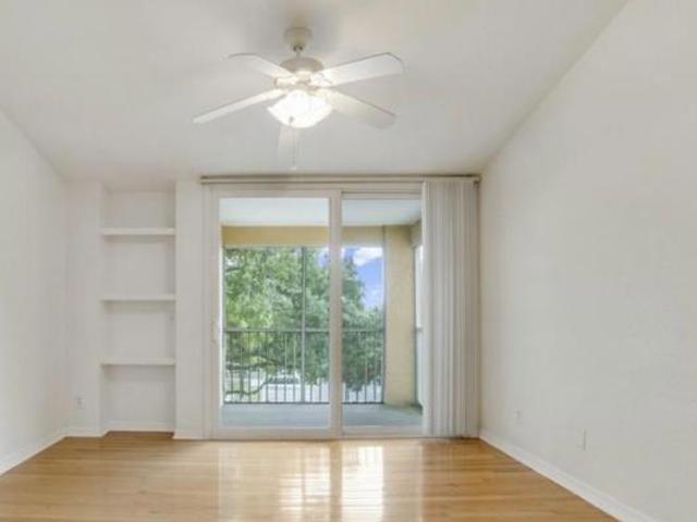 4 Br, 2 bath, Condo 7524 Seurat Street