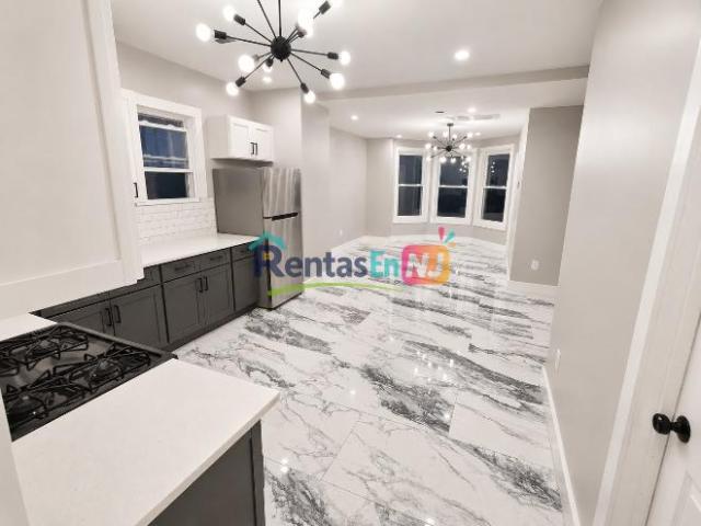 4 Br, 2 bath, Condo 97 Clifton Ave
