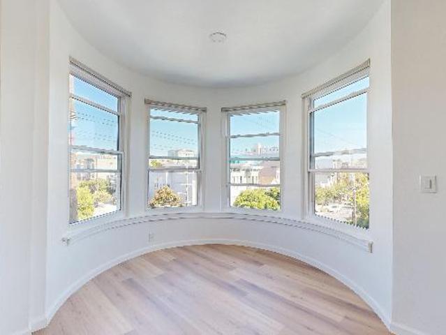 4 Br, 2 bath, Condo 105 Webster St