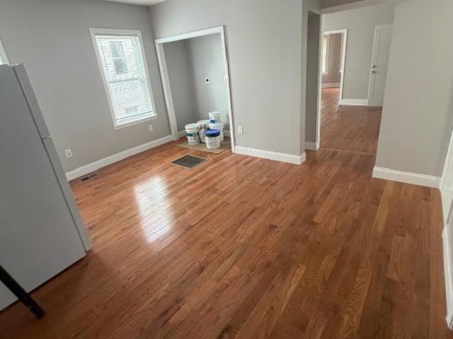 4 Br, 2 bath, Condo 11 Caroline St