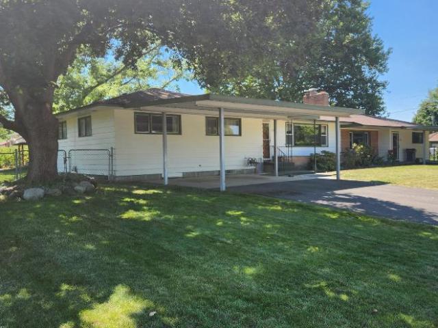 4 Br, 2 bath, Condo 12906 E 10th Ave