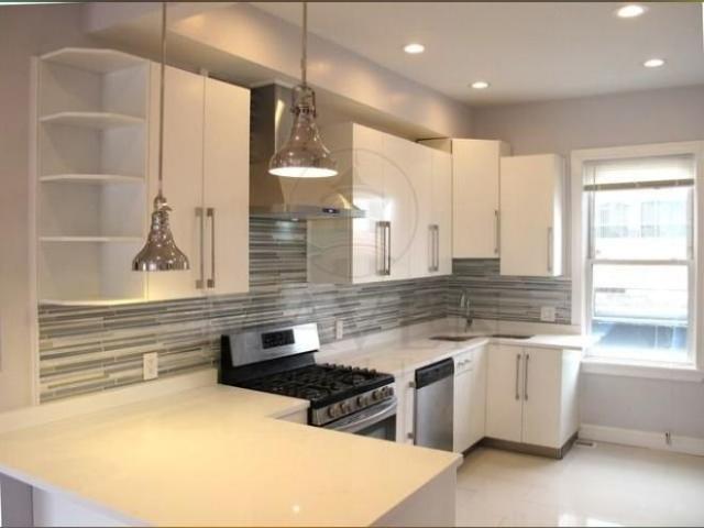 4 Br, 2 bath, Condo 163 Main Street