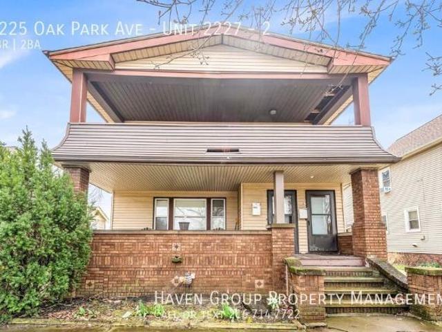 4 Br, 2 bath, Condo 2225 Oak Park Ave