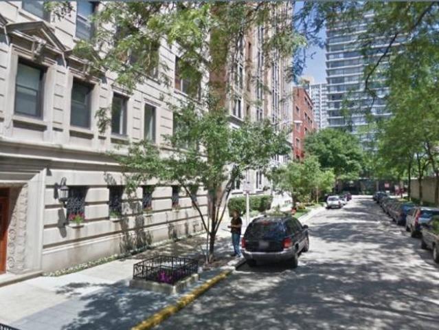 4 Br, 2 bath, Condo 2930 N Commonwealth