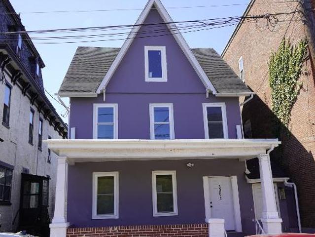 4 Br, 2 bath, Condo 308 King St