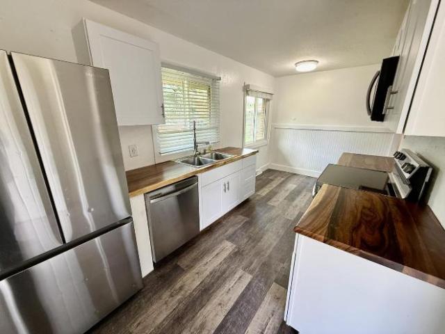4 Br, 2 bath, Other 4716 Diana Drive