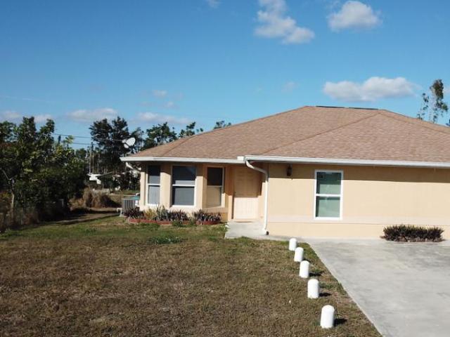 4 Br, 2 bath, Apartment 7571 Carrier Rd