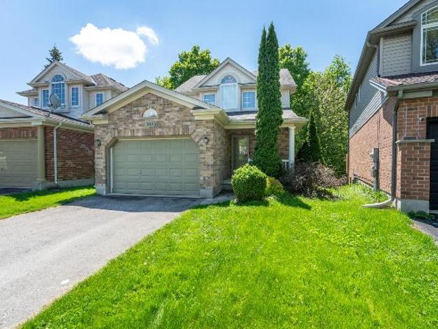 4 Br, 2 bath, Other 235 Rossmore Court