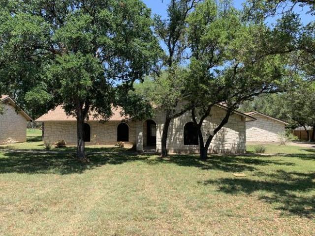 4 Br, 2 bath, Single Family Home 1002 Adventure Ln