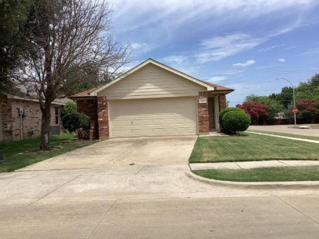 4 Br, 2 bath, Single Family Home 11900 Porcupine Dr