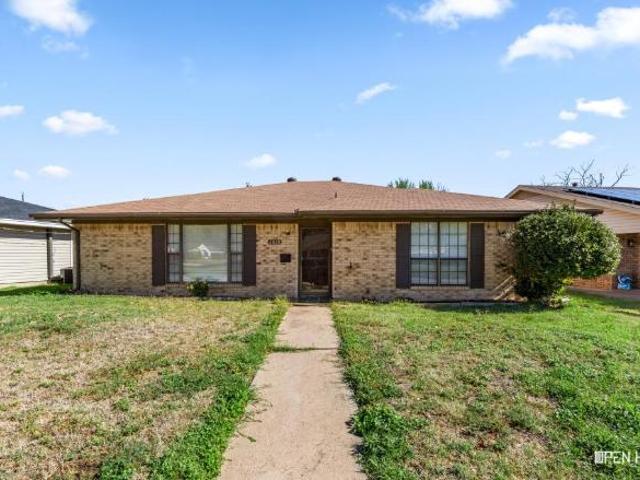 4 Br, 2 bath, Single Family Home 2810 Fleming Rd