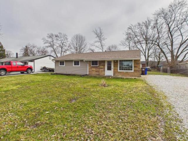 4 Br, 2 bath, Single Family Home 3434 Lawndale Dr