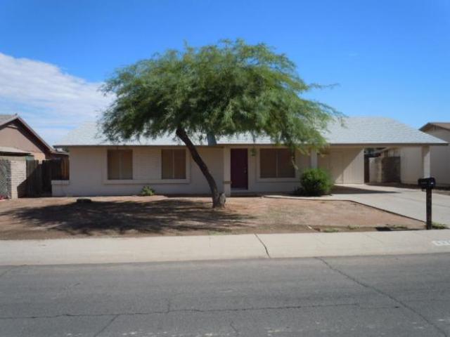 4 Br, 2 bath, Single Family Home 520 E Judi Drive