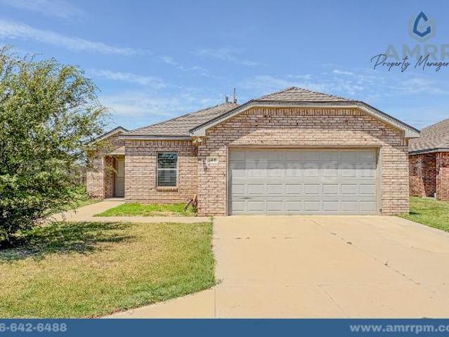 4 Br, 2 bath, Single Family 1406 Kingston Street