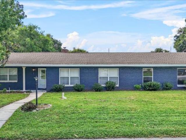 4 Br, 2 bath, Single Family 140 Poe Drive
