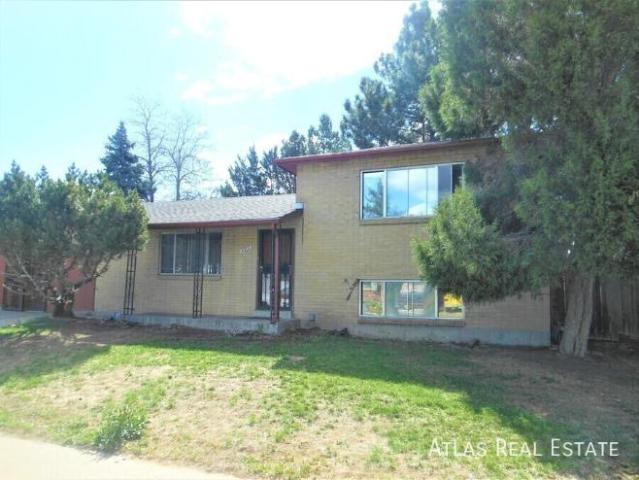 4 Br, 2 bath, Single Family 14308 E Pensacola Drive