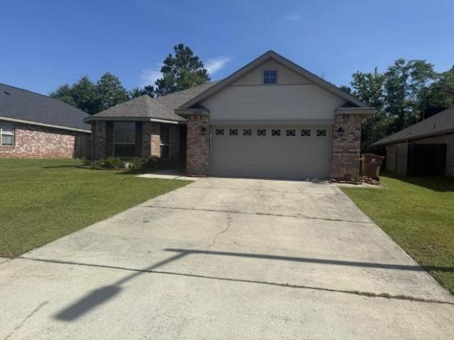4 Br, 2 bath, Single Family 14494 Canal