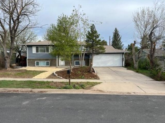 4 Br, 2 bath, Single Family 1475 Chambers Drive