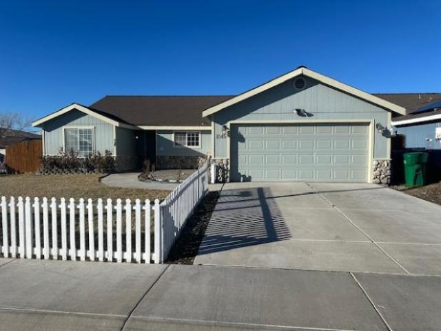 4 Br, 2 bath, Single Family 1545 Wrangler