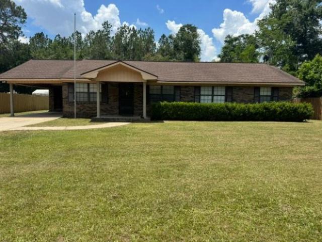4 Br, 2 bath, Single Family 155 Bell Drive