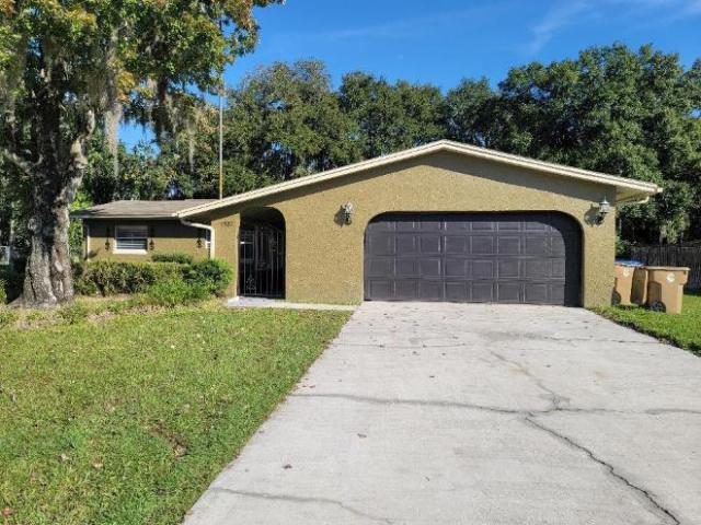 4 Br, 2 bath, Single Family 1581 Starfisht St