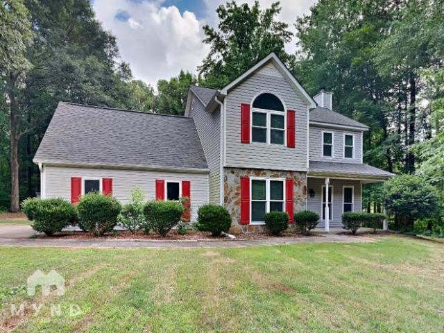 4 Br, 2 bath, Single Family 160 Thomas Crossing Dr