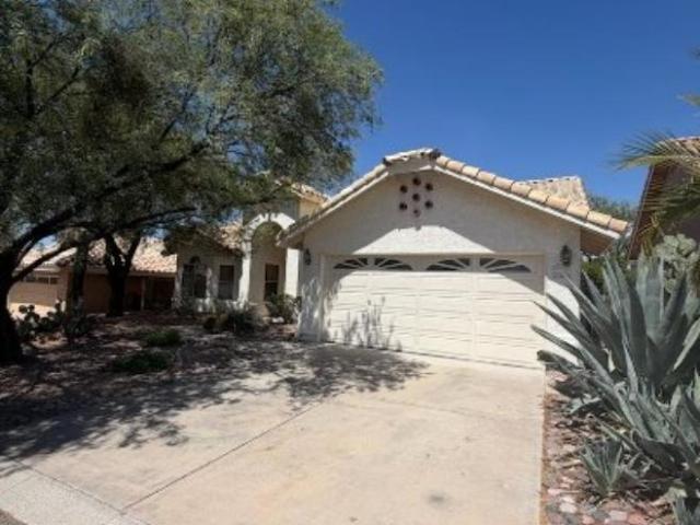 4 Br, 2 bath, Single Family 1644 West Duskfire Place