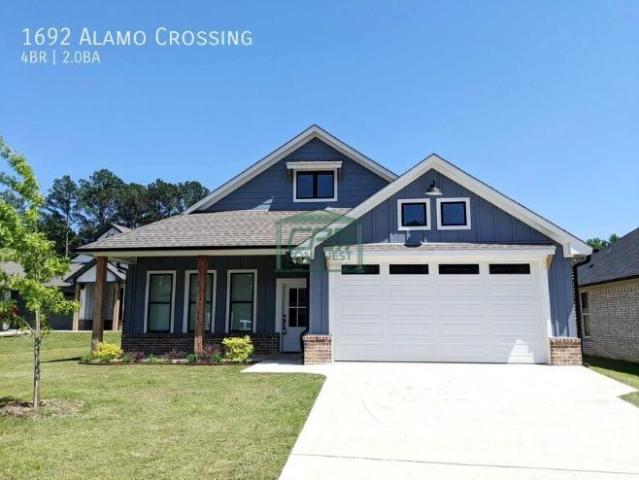 4 Br, 2 bath, Single Family 1692 Alamo Crossing