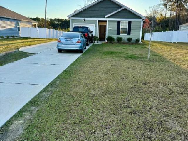 4 Br, 2 bath, Single Family 170 Cassina Dr