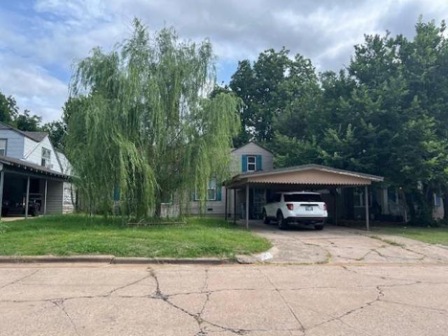 4 Br, 2 bath, Single Family 1724 Nw Ash Ave