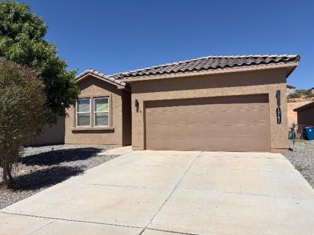 4 Br, 2 bath, Single Family 1741 Nicho Ct NW